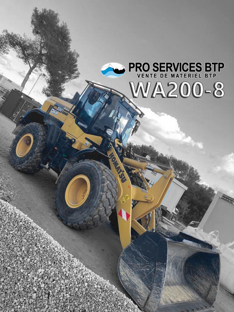 Mise en route de la Komatsu WA200-8 | Pro Services BTP